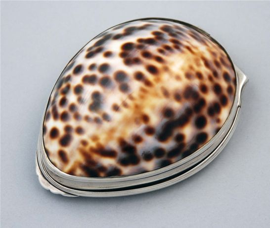 Cowrie Shell Snuff Box c1760